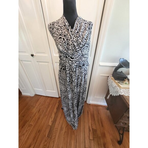 new directions | Dresses | Vintage Y2k Black White Geometric Print ...
